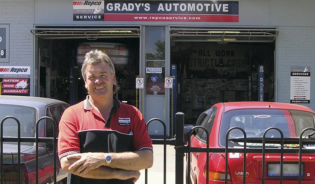 Grady's Automotive - Car Service in Griffith