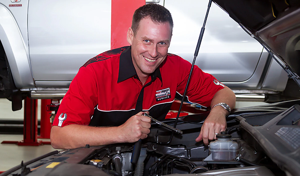 J & F Motors - Car Service in Richmond