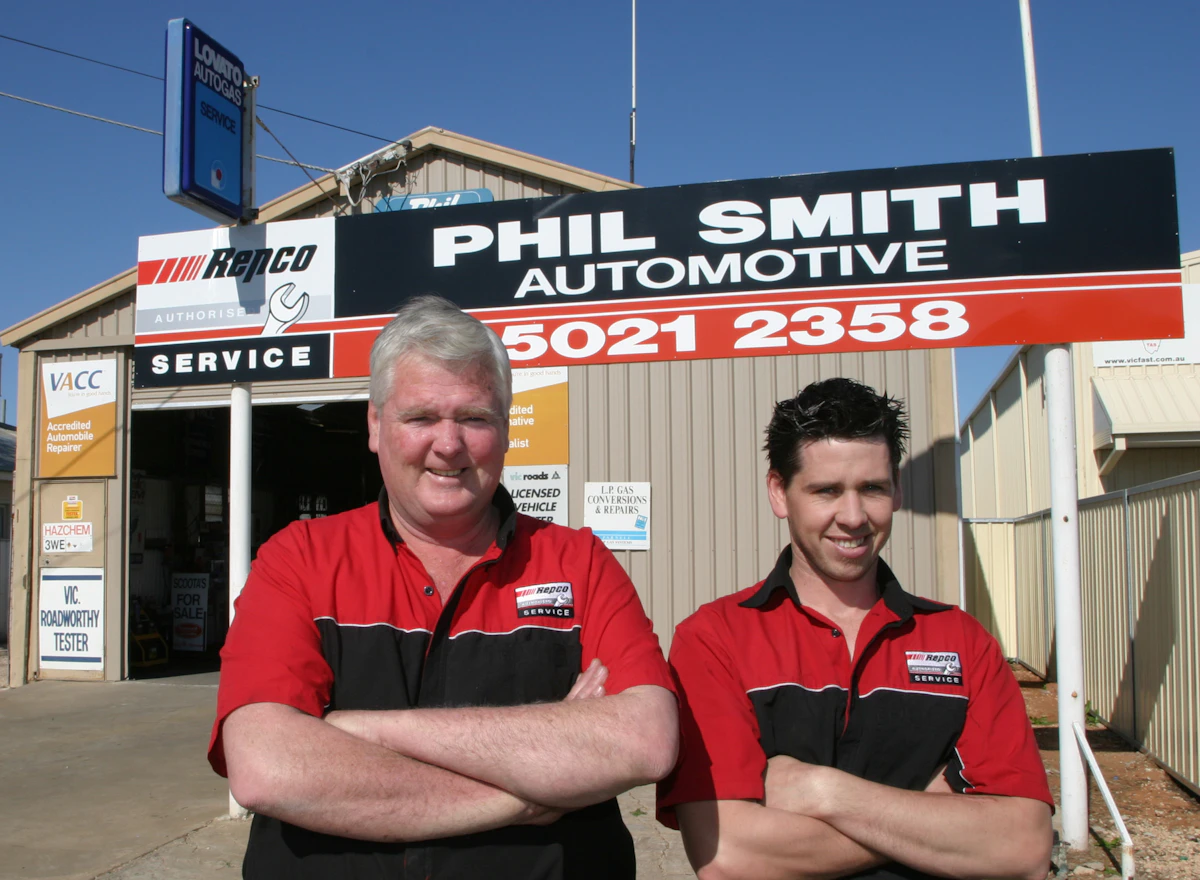 Phil Smith Automotive - Car Service in Mildura